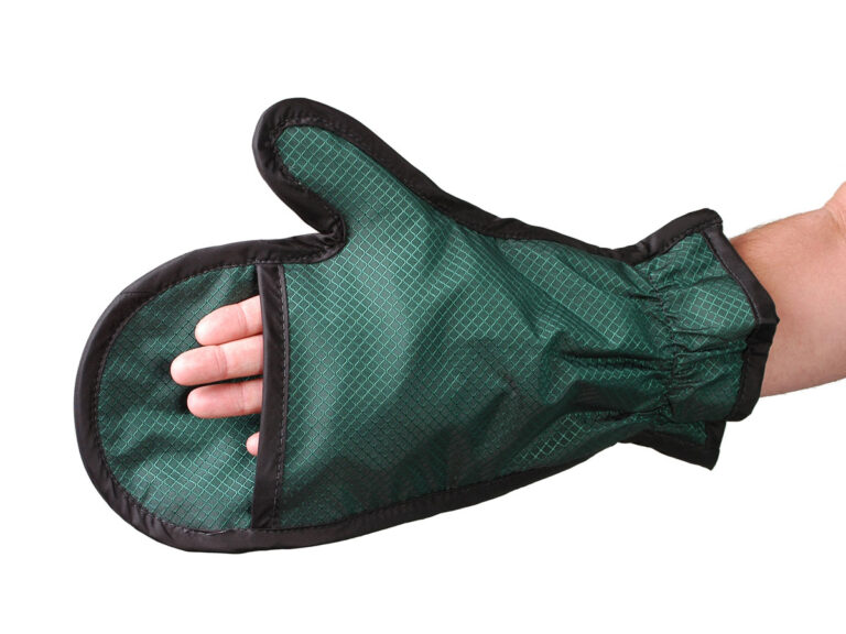 Proguard Radiation Attenuating Lead Gloves - Protech Medical